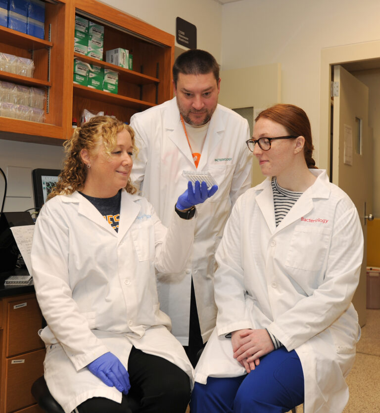 Bacteriology & Mycology | College of Veterinary Medicine